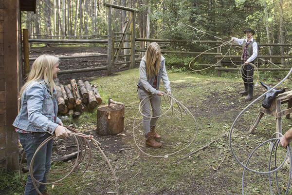 Banff Wagon Ride and Cowboy BBQ Cookout - Breakaway Experiences