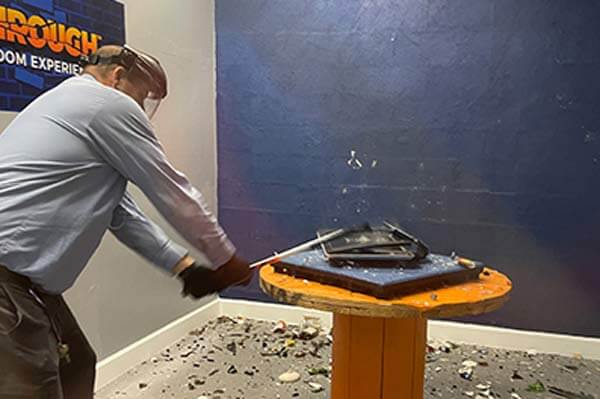 Smash Room / Rage Room Experience, Phoenix - Breakaway Experiences